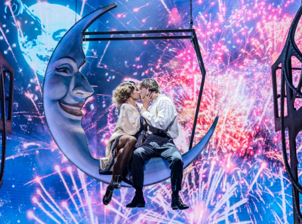 Magnifik Moulin Rouge på Rondo | kaimartinblog